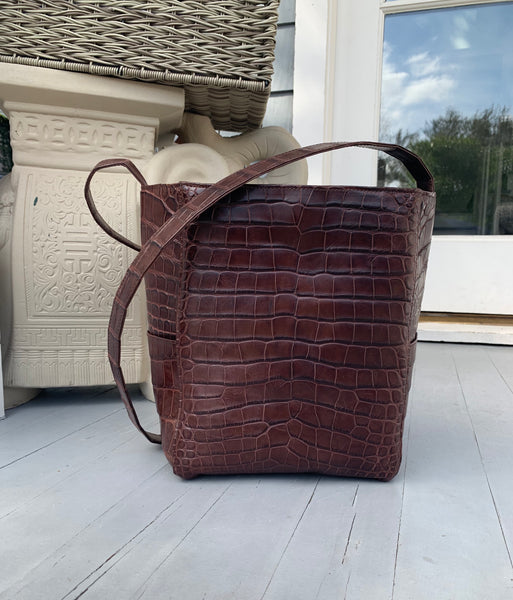 BUCKET BAG - ASSORTED COLORS – ALEXANDRA KNIGHT